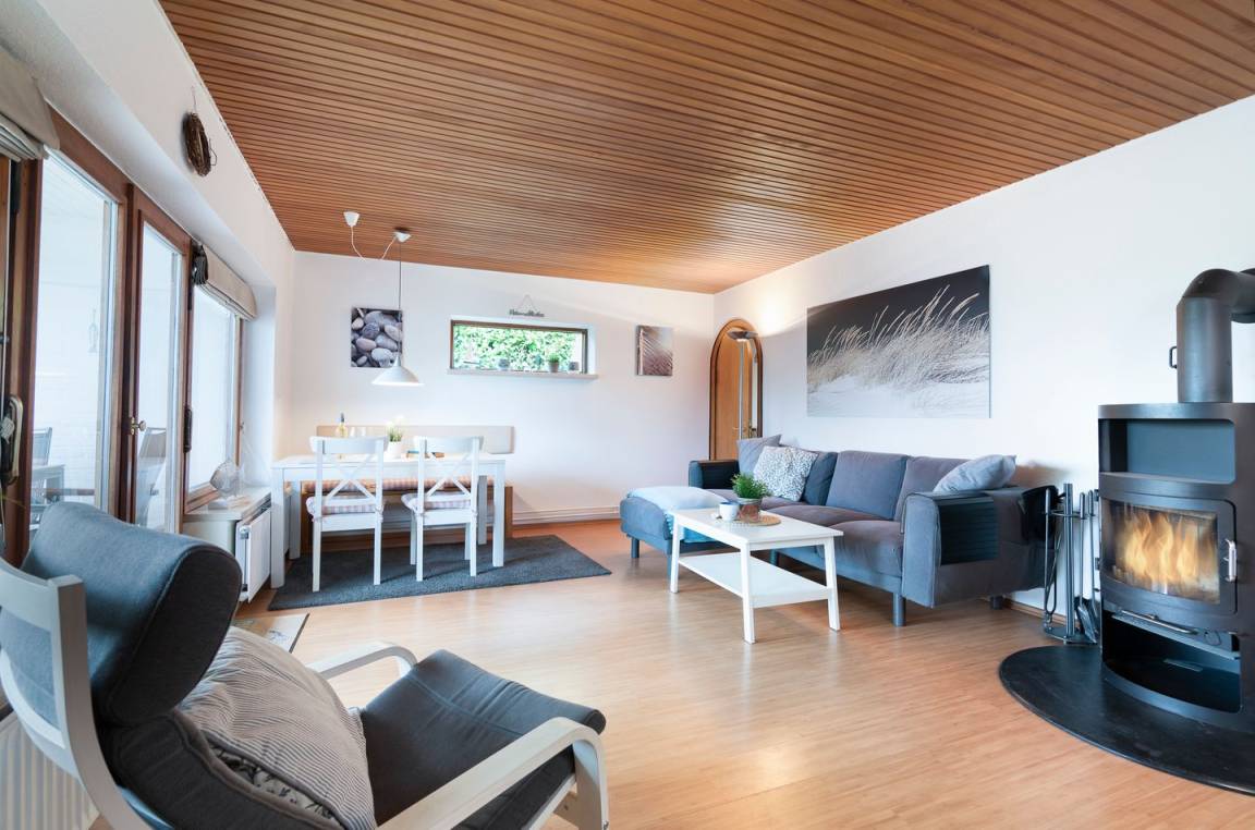 75 M² Huis ∙ 2 Slaapkamers ∙ 6 Gasten - Neustadt in Holstein