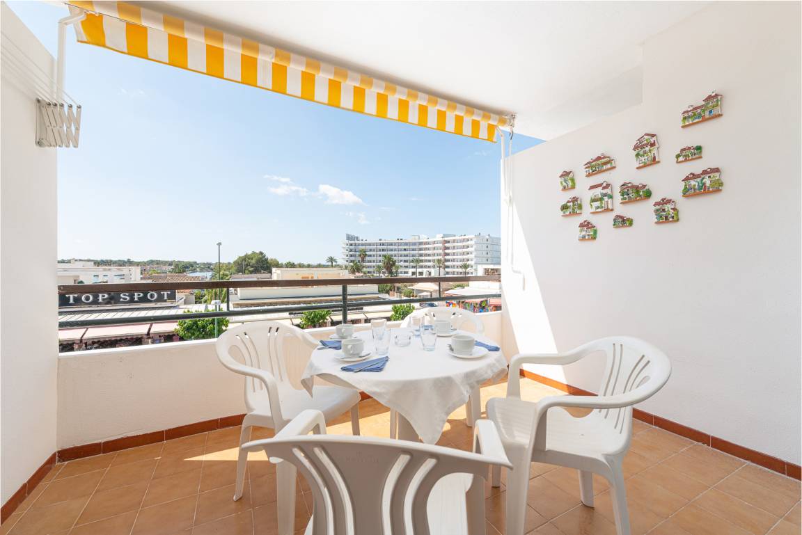 70 M² Apartamento ∙ 2 Habitaciones ∙ 4 Huéspedes - Alcudia
