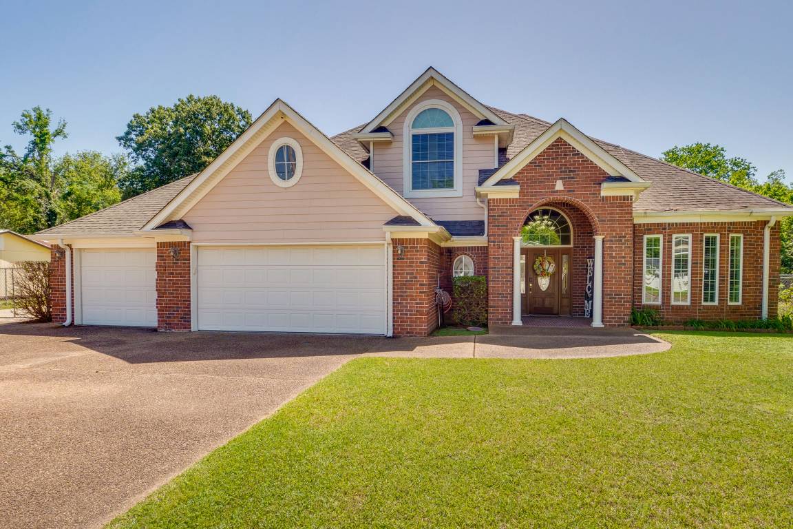 241 M² Huis ∙ 5 Slaapkamers ∙ 12 Gasten - Natchez, MS
