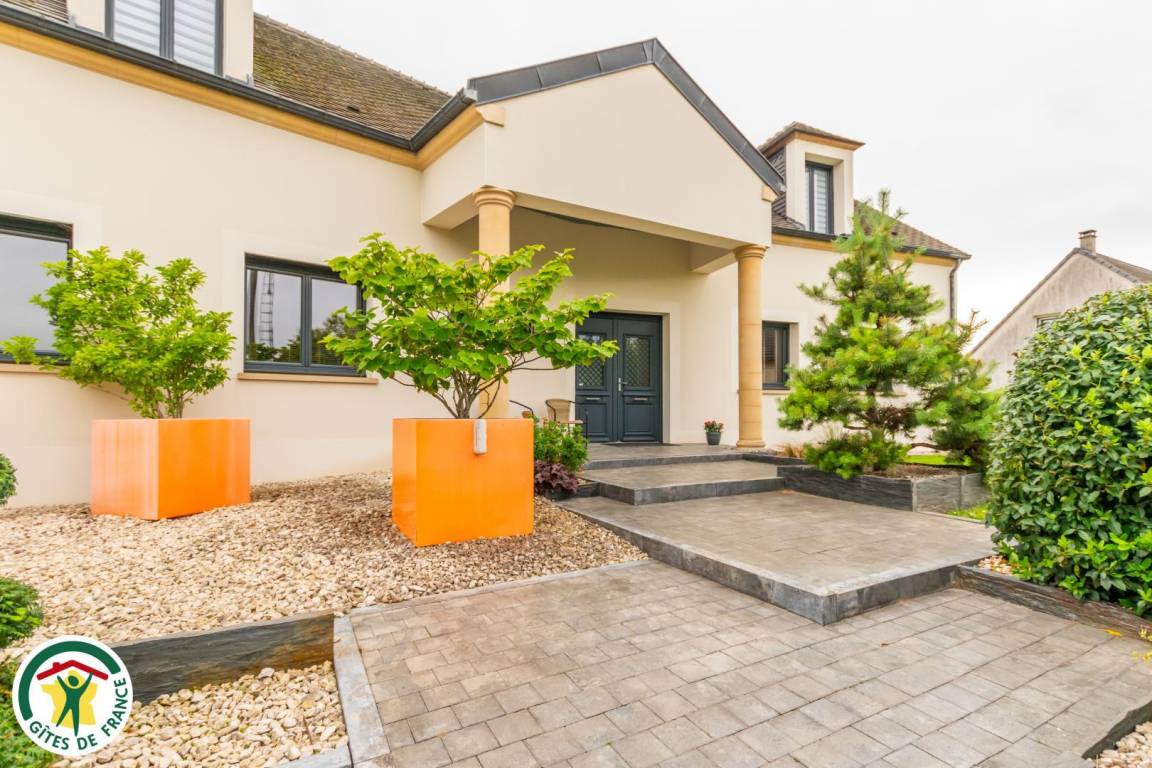 400 M² Gîte ∙ 5 Quartos ∙ 10 Hóspedes - Département Marne