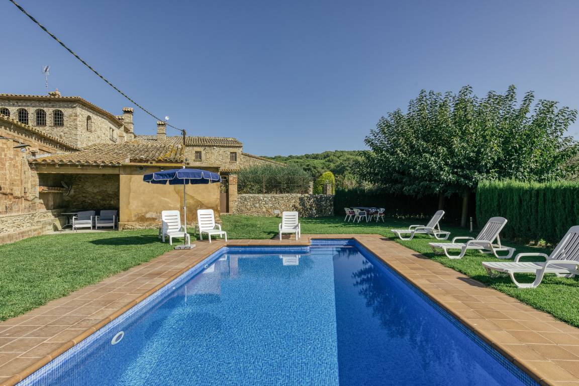 196 M² Maison De Campagne ∙ 4 Chambres ∙ 8 Personnes - Costa Brava