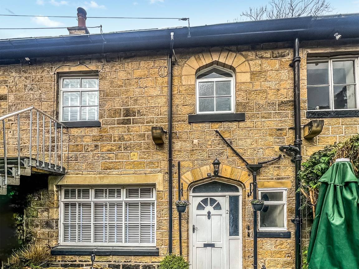 Cottage ∙ 3 Bedrooms ∙ 5 Guests - West Yorkshire