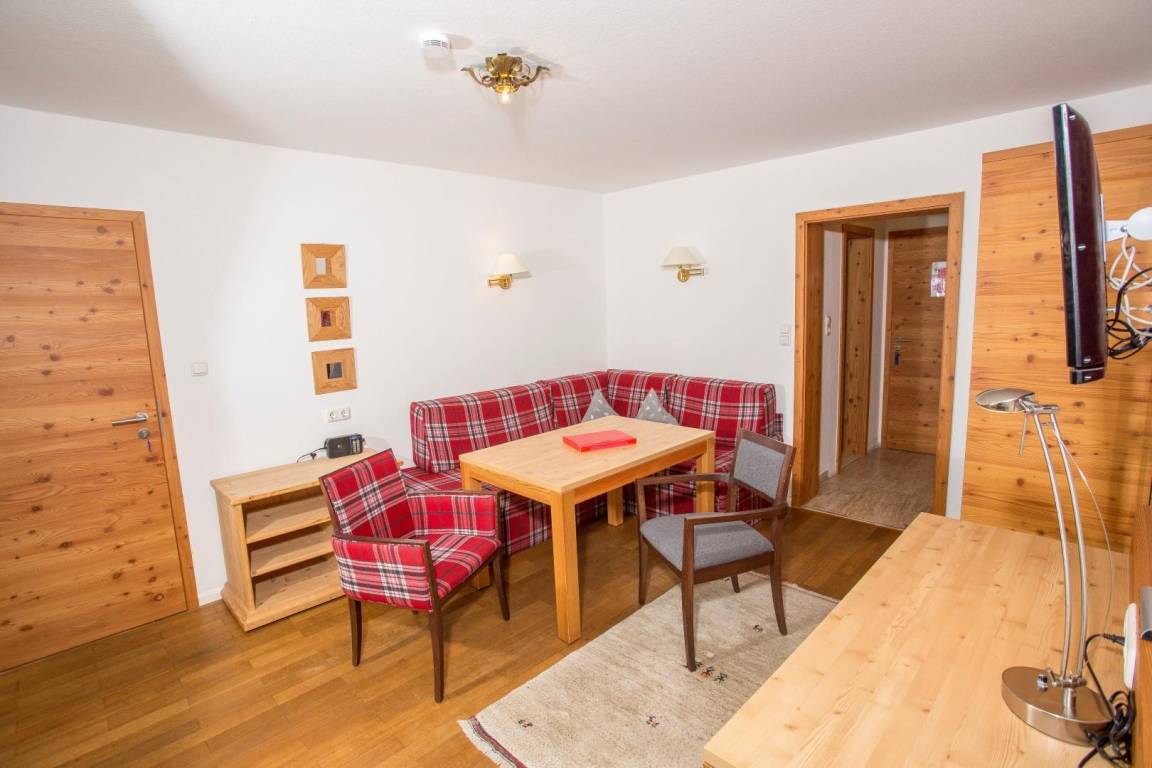 45 M² Appartement ∙ 1 Slaapkamer ∙ 2 Gasten - Riezlern