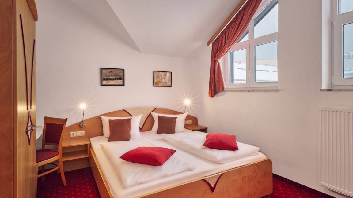 Hotel ∙ 2 Guests - Mauth