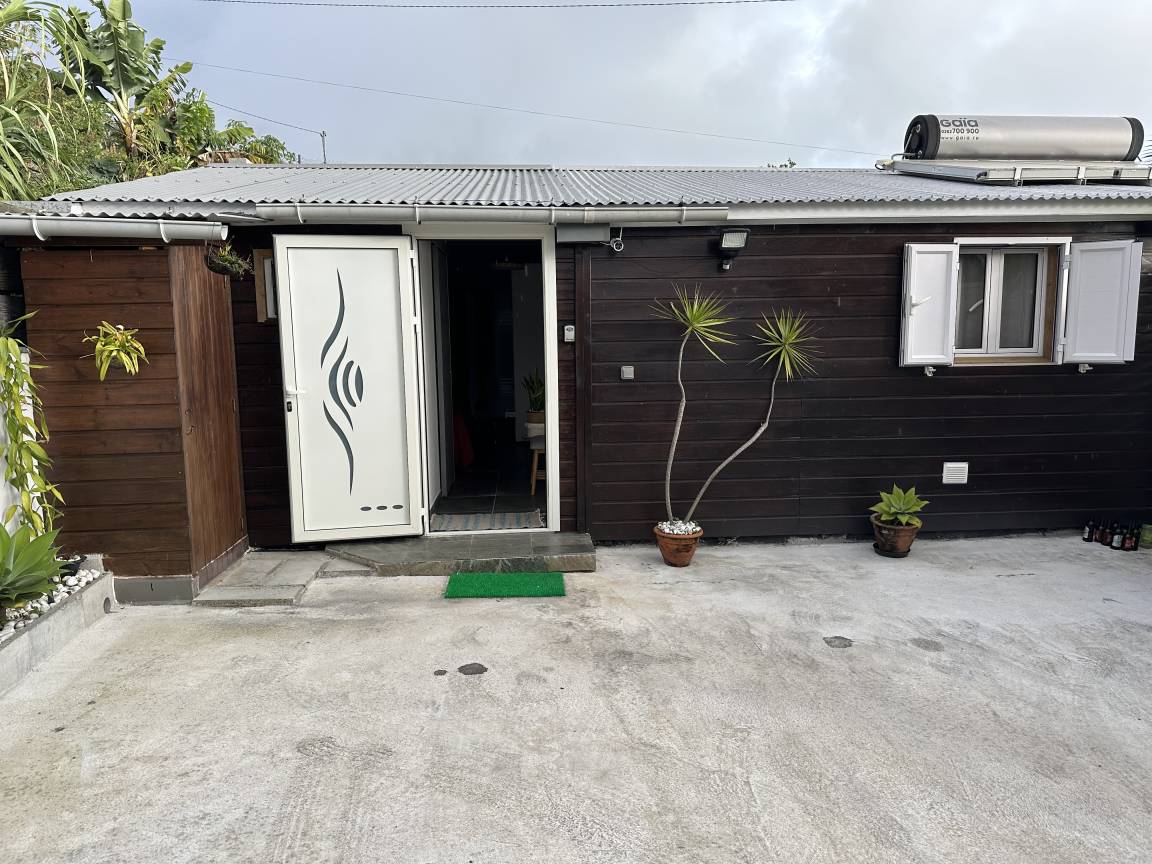 33 M² Chambre D'hôtes ∙ 1 Chambre ∙ 2 Personnes - La Réunion