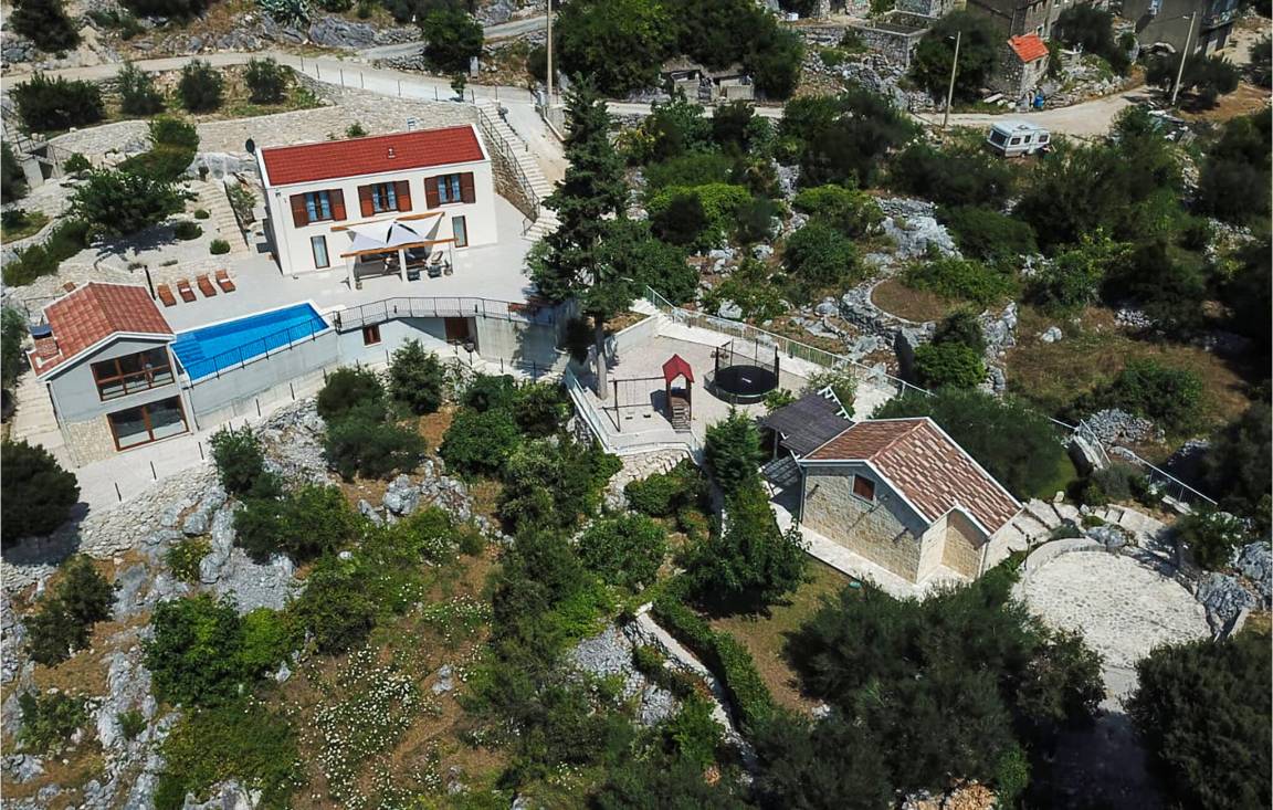 210 M² Casa ∙ 4 Camere Da Letto ∙ 10 Ospiti - Duba