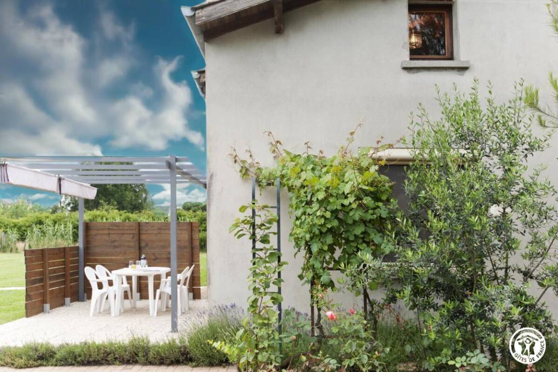 32 M² Gîte ∙ 1 Chambre ∙ 4 Personnes - Ain