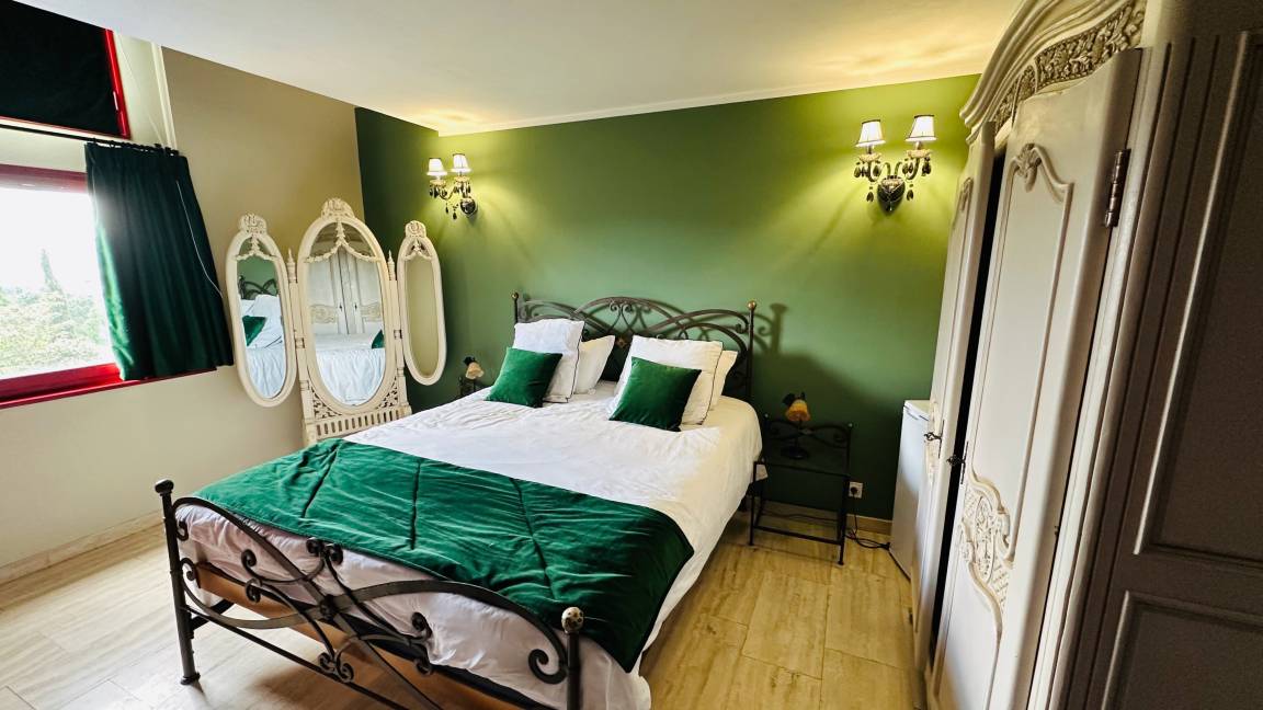 45 M² Bed And Breakfast ∙ 1 Bedroom ∙ 6 Guests - Montélimar