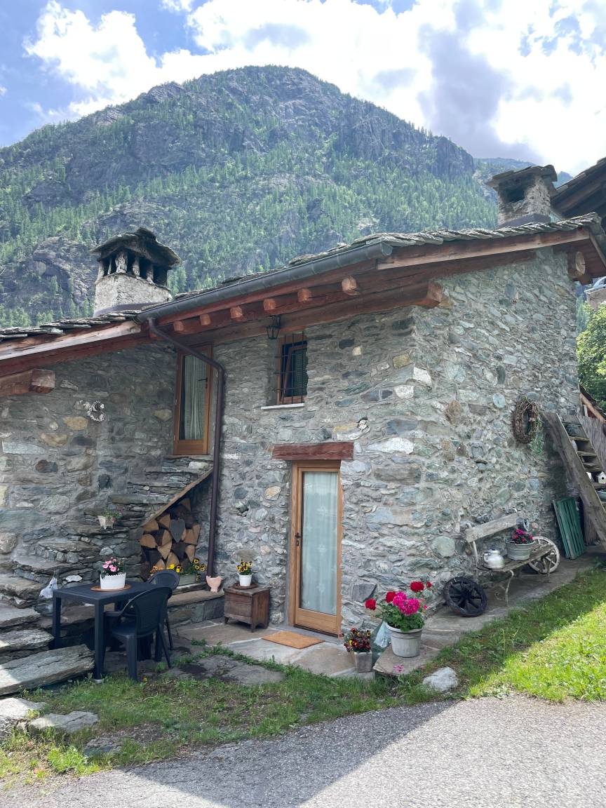 50 M² House ∙ 1 Bedroom ∙ 2 Guests - Ala di Stura