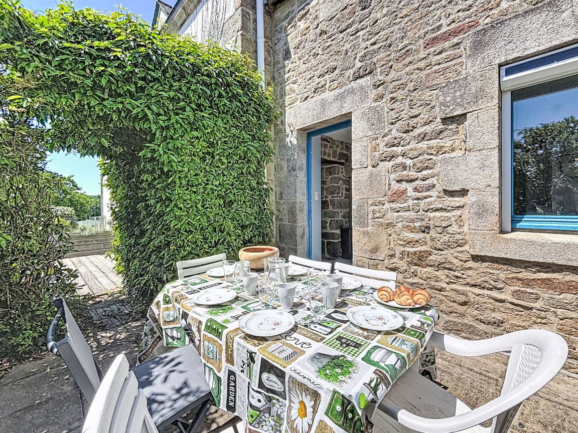 105 M² Maison De Vacances ∙ 3 Chambres ∙ 6 Personnes - Plouhinec