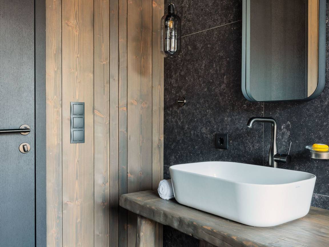 160 M² Casa ∙ 1 Quarto ∙ 6 Hóspedes - Samnaun