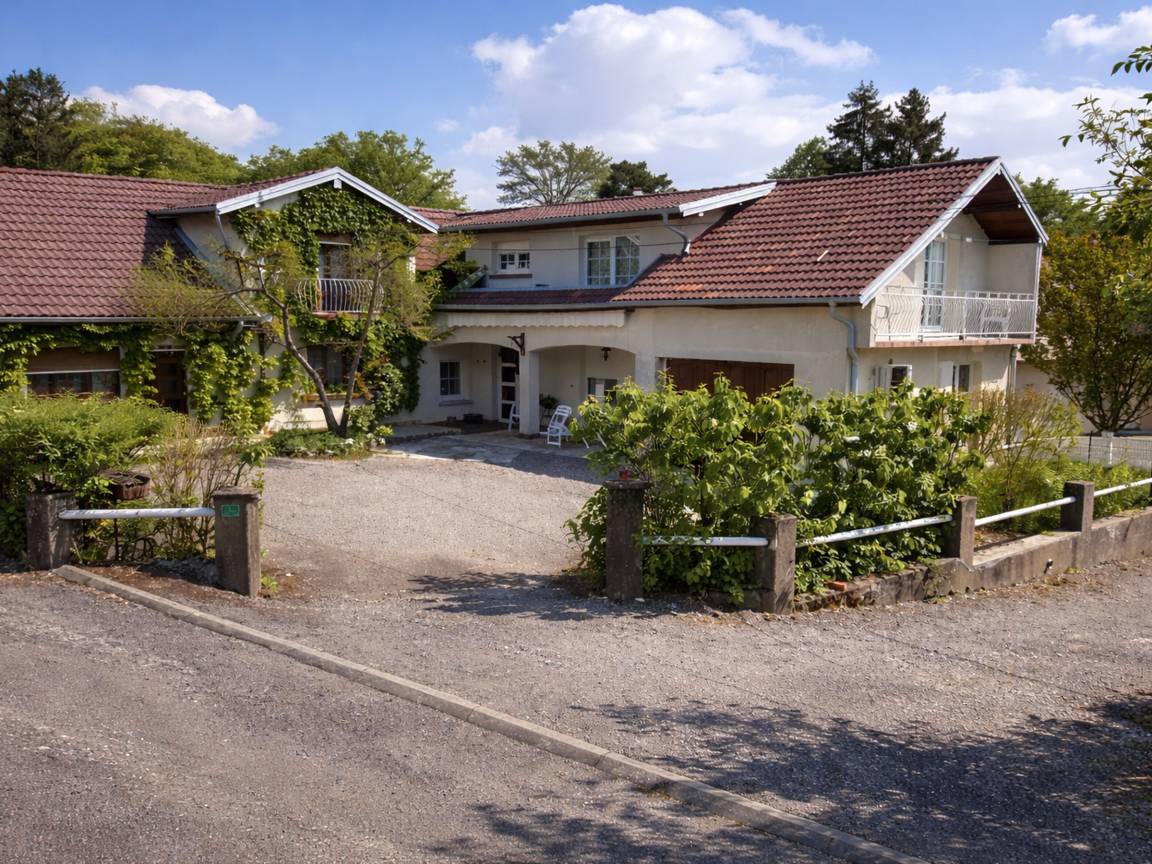 100 M² Cottage ∙ 3 Slaapkamers ∙ 9 Gasten - Luxeuil-les-Bains