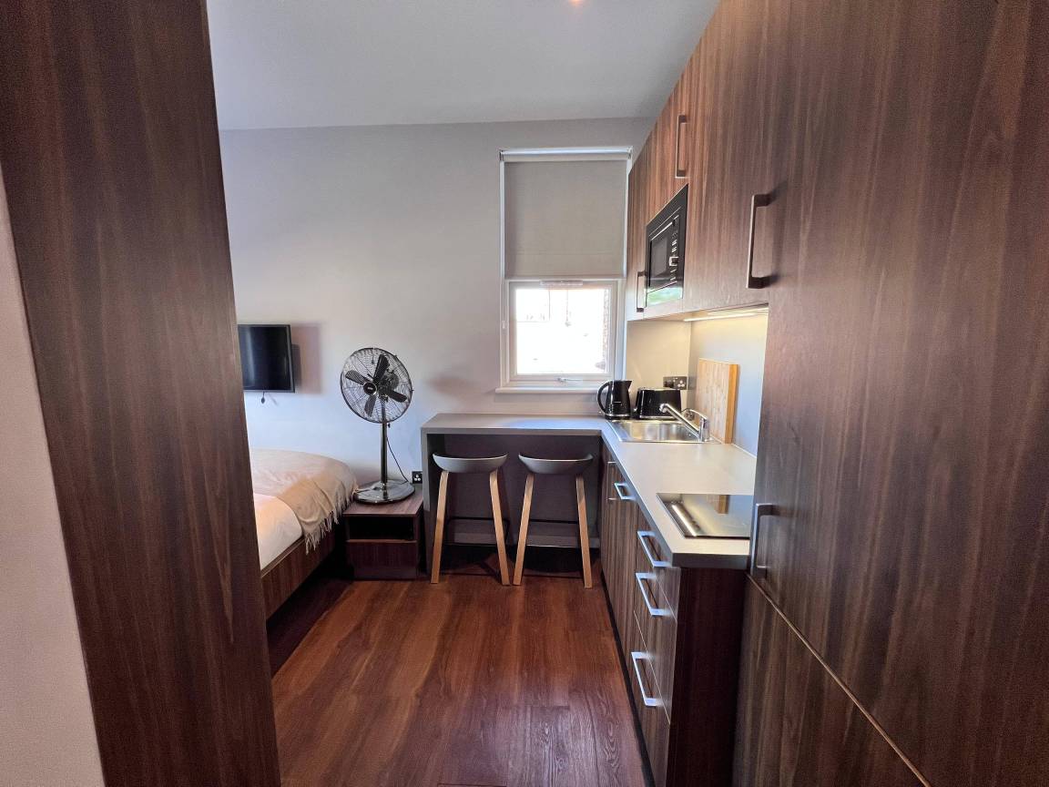 40 M² Monolocale ∙ 1 Camera Da Letto ∙ 2 Ospiti - Londra