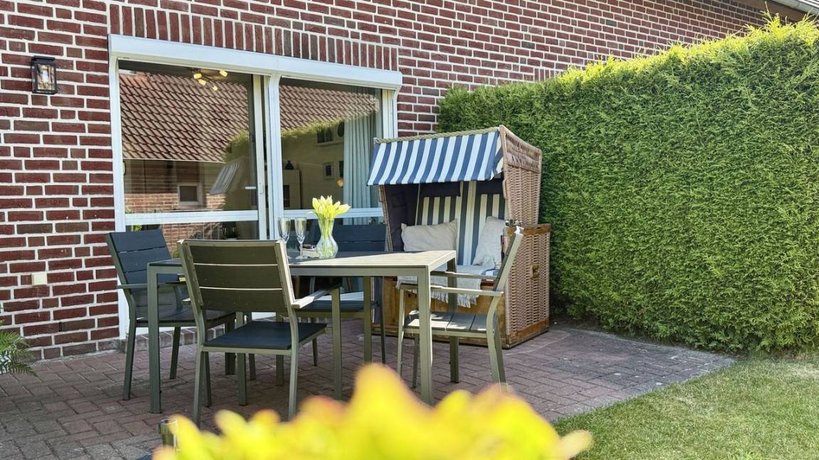 69 M² Ferienhaus ∙ 2 Schlafzimmer ∙ 4 Gäste - Neuharlingersiel
