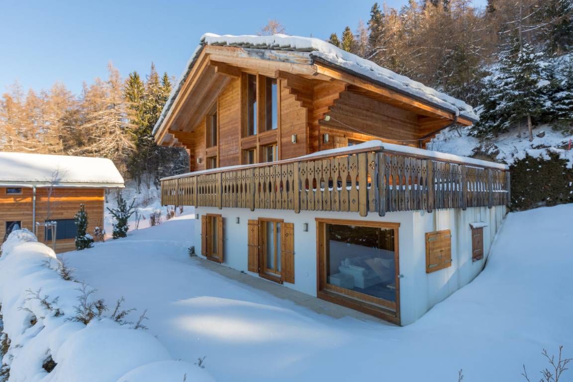 200 M² Chalet ∙ 4 Bedrooms ∙ 8 Guests - Verbier