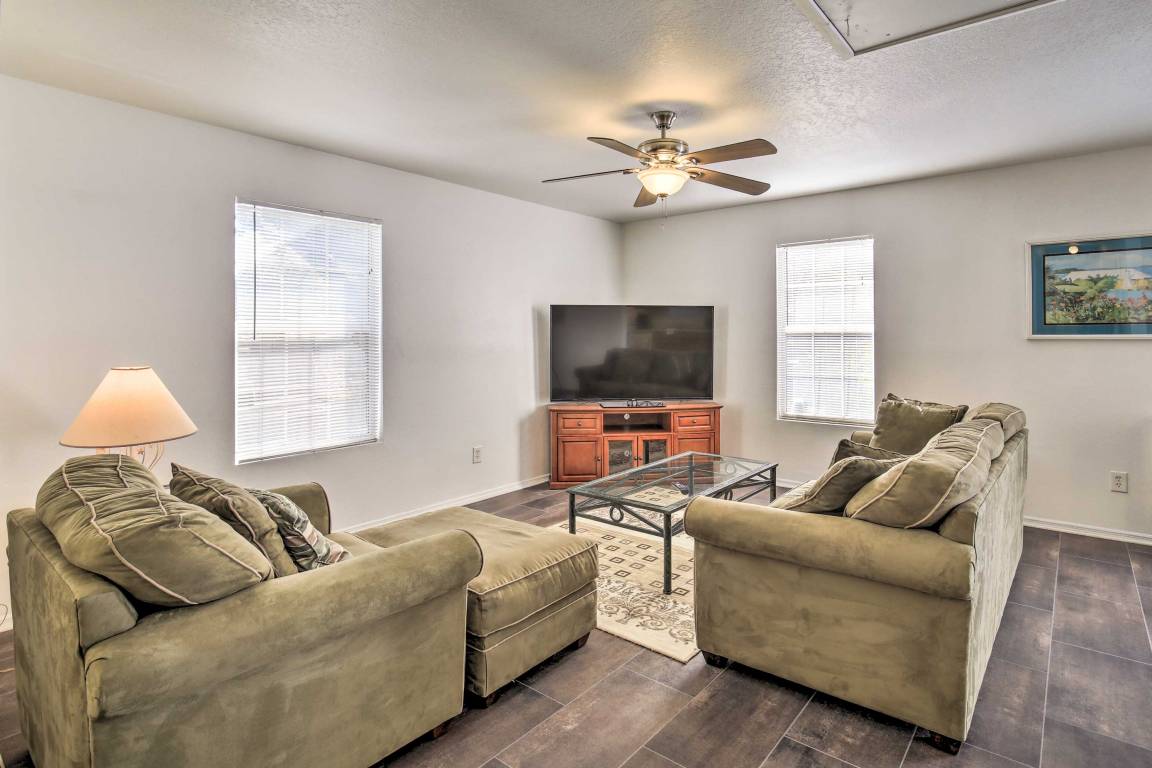 130 M² House ∙ 4 Bedrooms ∙ 8 Guests - Largo, FL