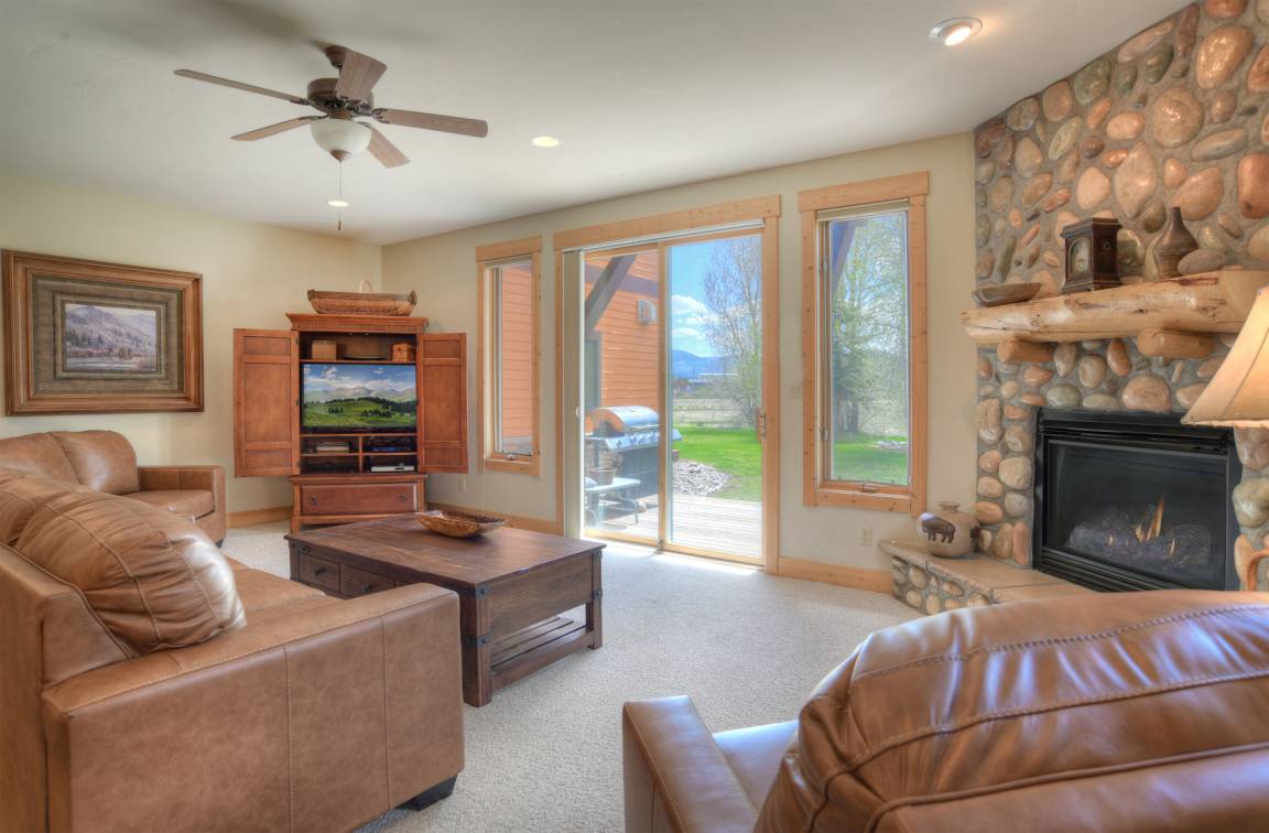 House ∙ 4 Bedrooms ∙ 10 Guests - South Fork, CO