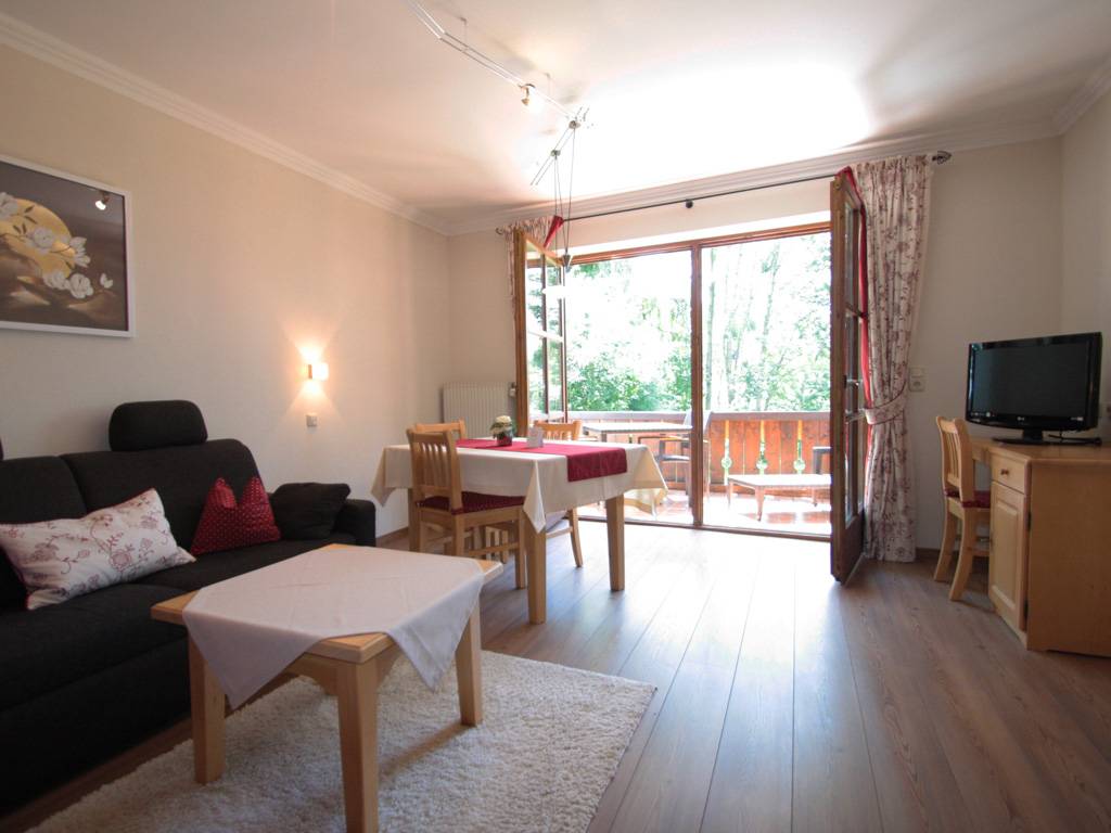 42 M² Ferienwohnung ∙ 1 Schlafzimmer ∙ 4 Gäste - Bad Birnbach