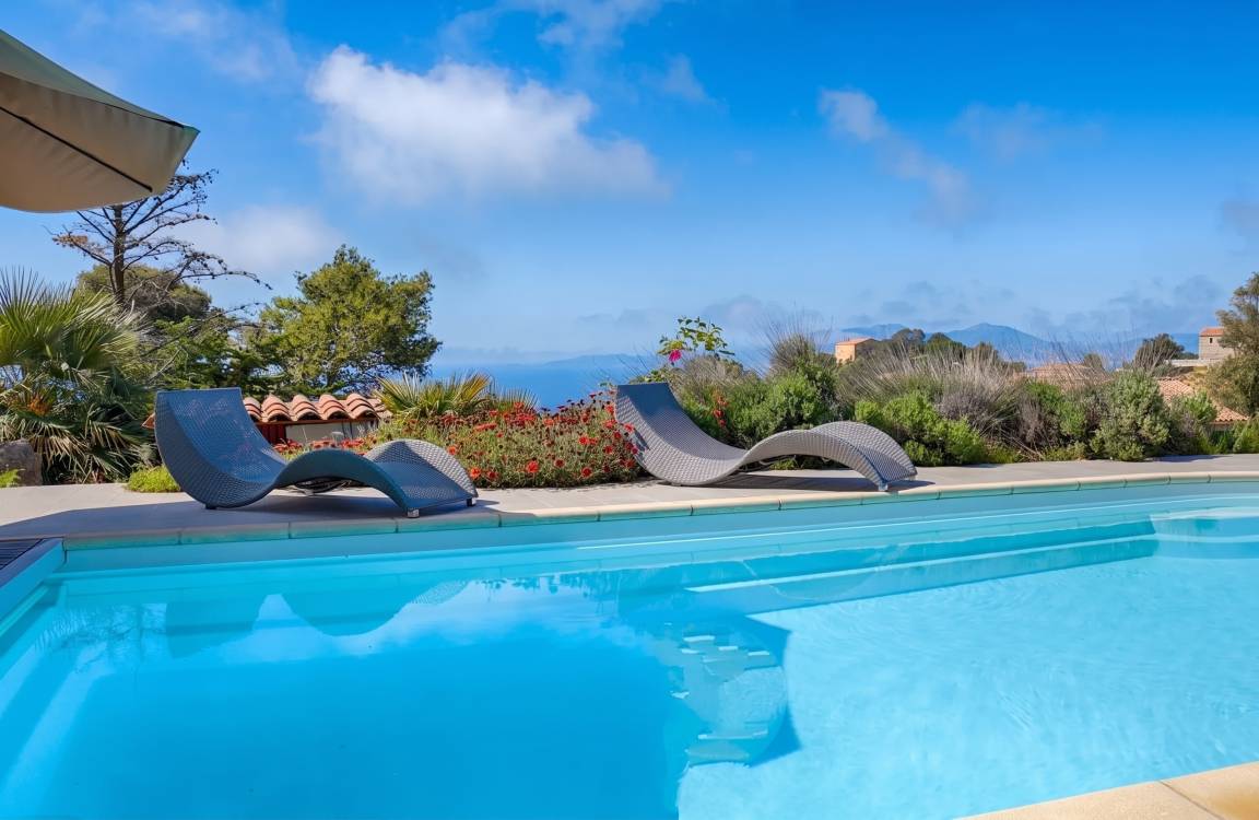 220 M² Villa ∙ 4 Chambres ∙ 8 Personnes - Plage de Cupabia