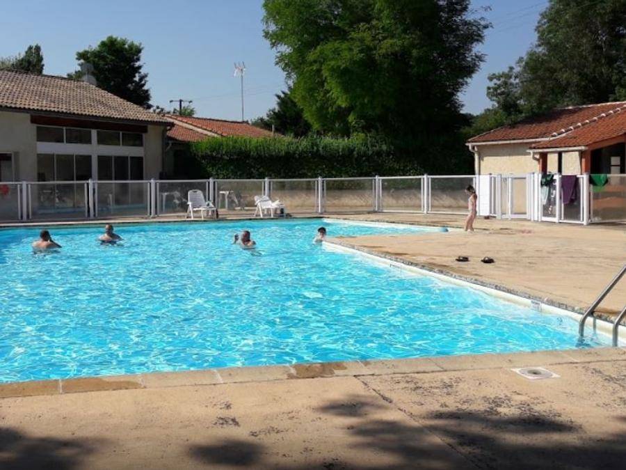 24 M² Caravan ∙ 2 Slaapkamers ∙ 4 Gasten - Charente