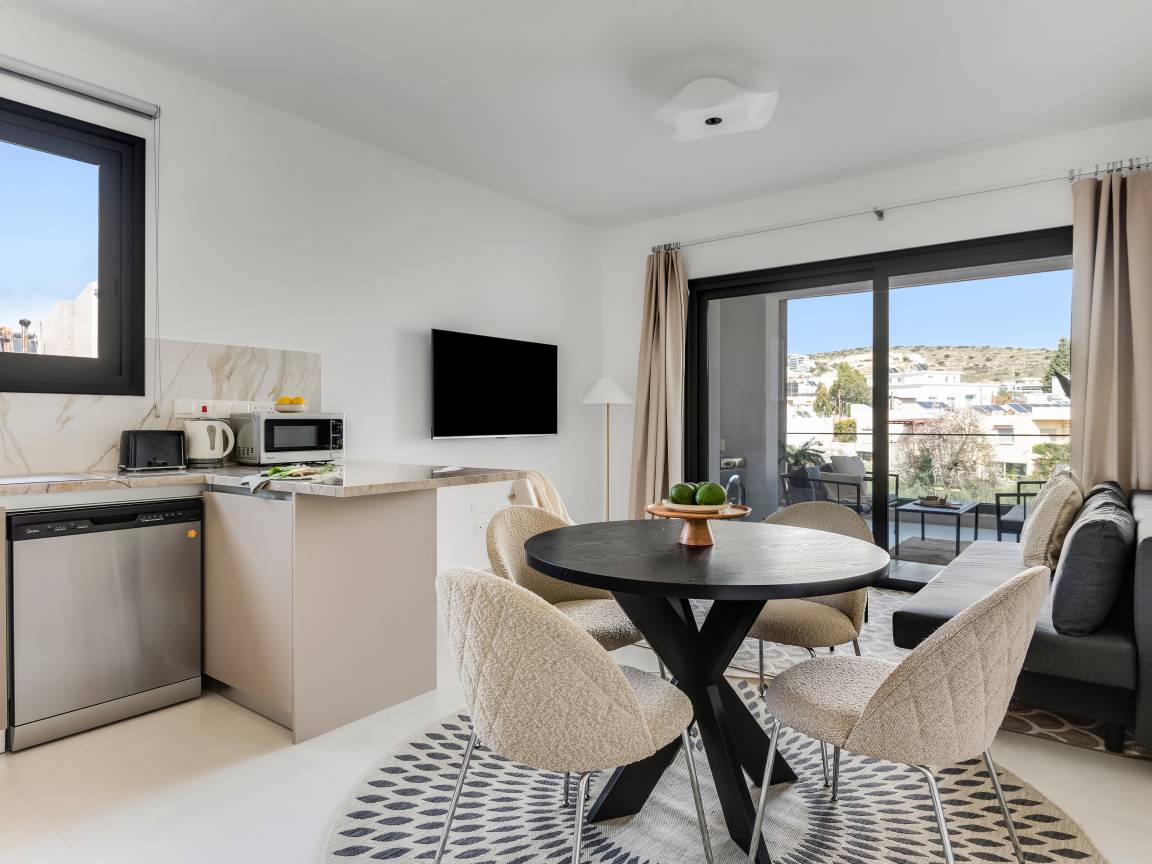 50 M² Apartamento ∙ 2 Habitaciones ∙ 4 Huéspedes - Limasol