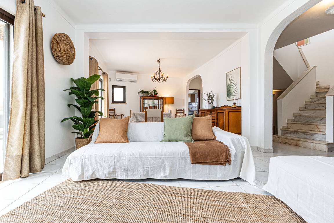 180 M² Villa ∙ 3 Slaapkamers ∙ 6 Gasten - Porches