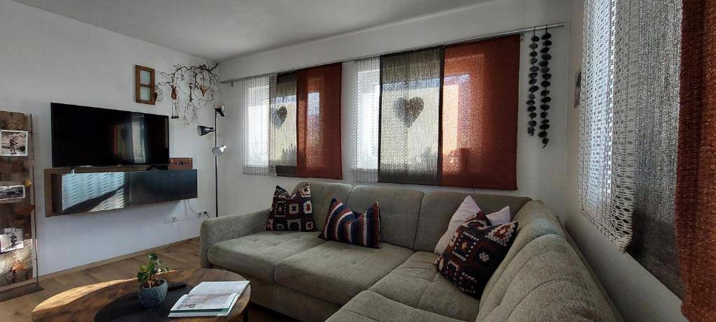 73 M² Ferienwohnung ∙ 2 Schlafzimmer ∙ 5 Gäste - Dalaas