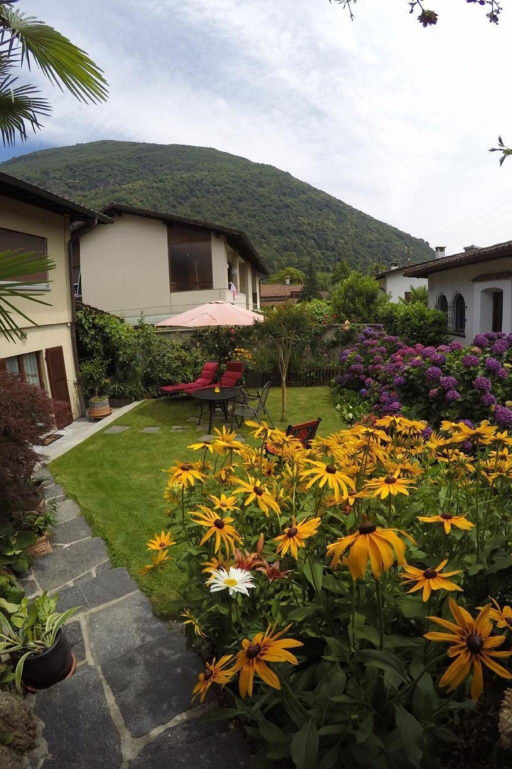 48 M² Appartamento Vacanza ∙ 1 Camera Da Letto ∙ 2 Ospiti - Losone