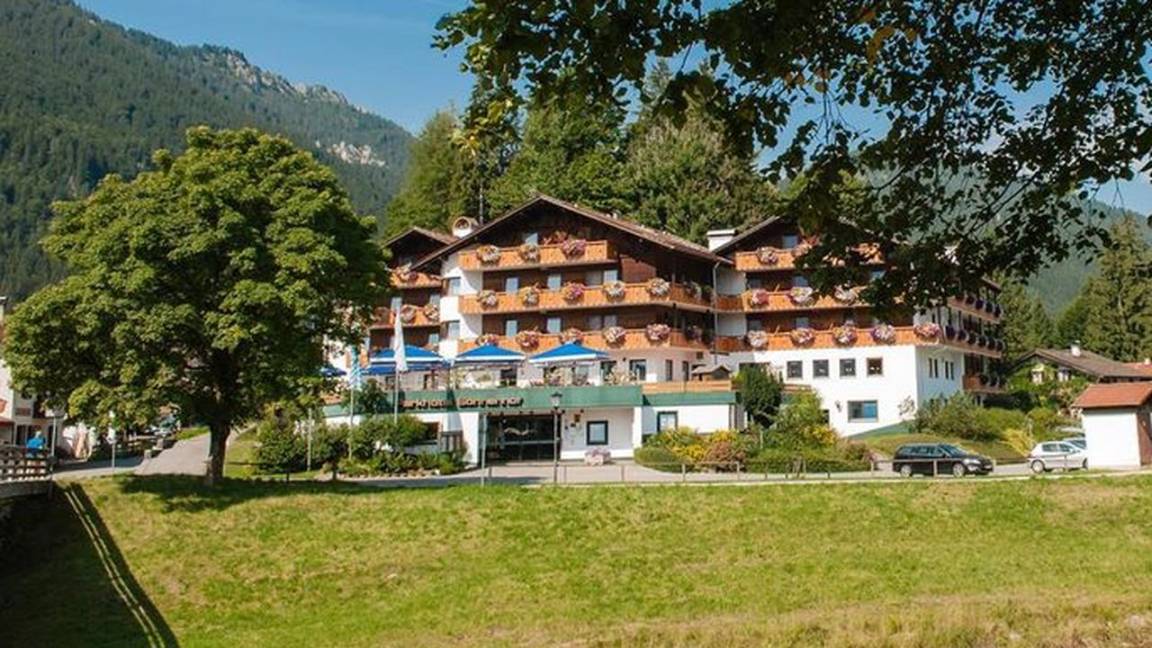 Hotel ∙ 1 Bedroom ∙ 1 Guest - Murnau am Staffelsee