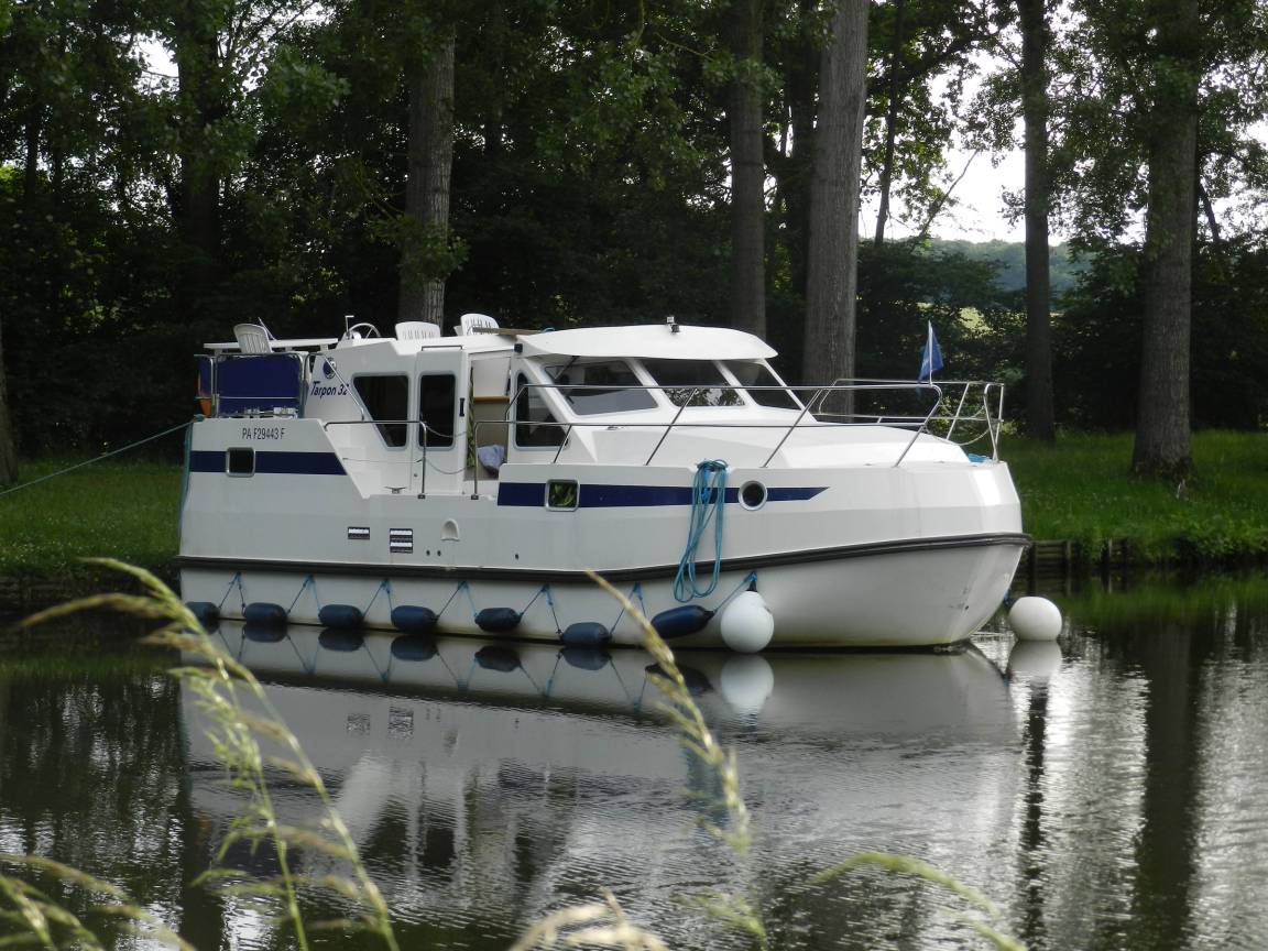 34 M² Péniche ∙ 2 Chambres ∙ 8 Personnes - Saône-et-Loire