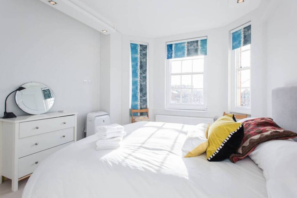 51 M² Apartment ∙ 1 Bedroom ∙ 2 Guests - London