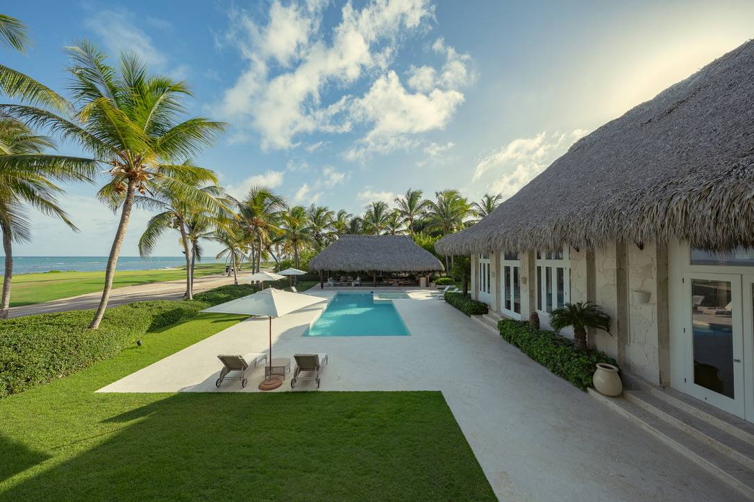 1999 M² Villa ∙ 7 Bedrooms ∙ 16 Guests - Punta Cana