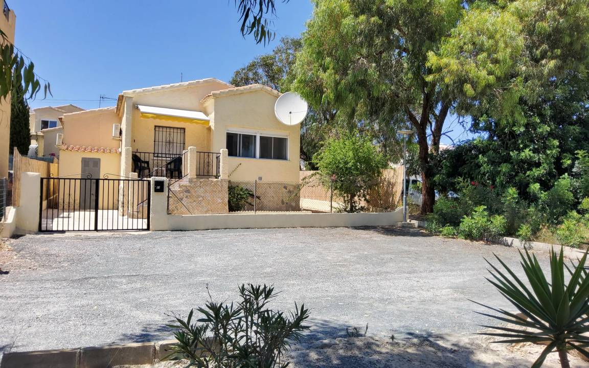74 M² Villa ∙ 2 Habitaciones ∙ 4 Huéspedes - La Marina