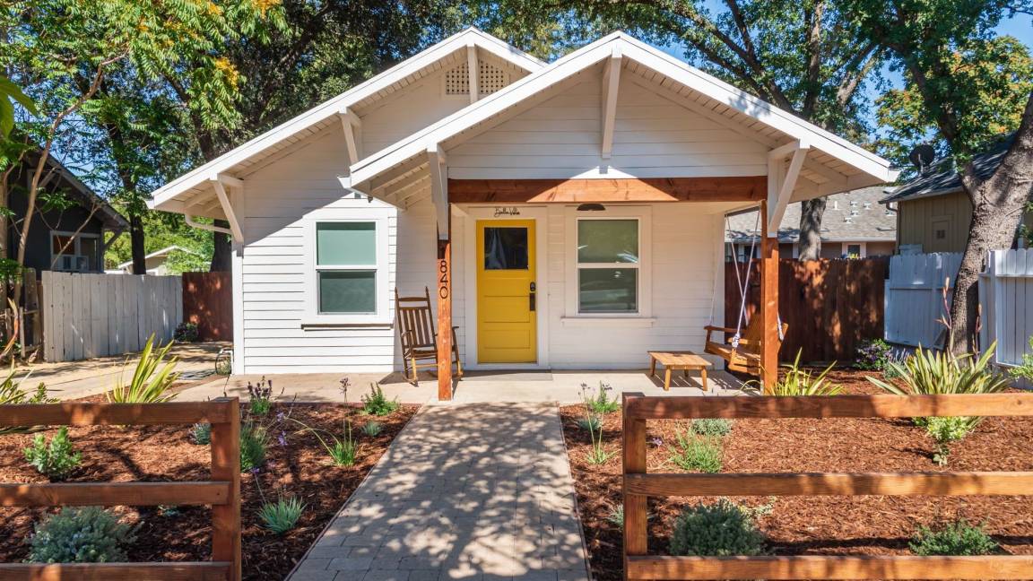 House ∙ 2 Bedrooms ∙ 4 Guests - Paso Robles, CA