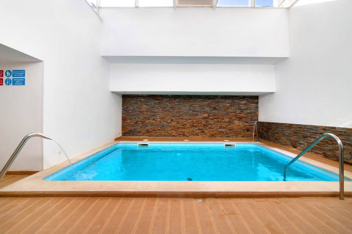 110 M² Apartment ∙ 2 Bedrooms ∙ 4 Guests - Santa Luzia