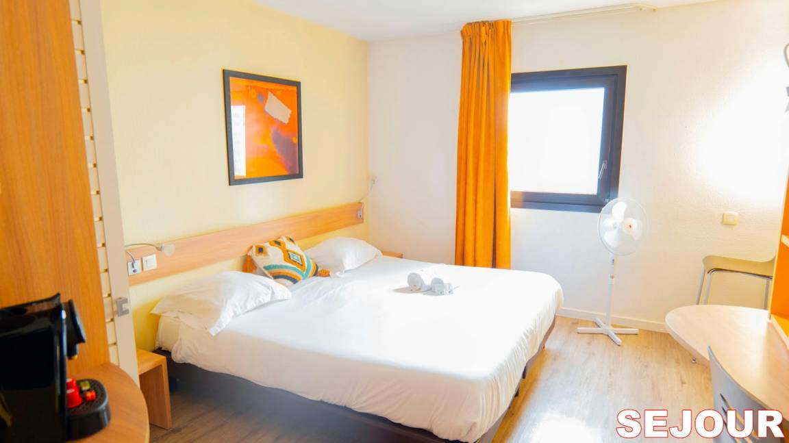 22 M² Apartamento ∙ 1 Habitación ∙ 2 Huéspedes - Pantin