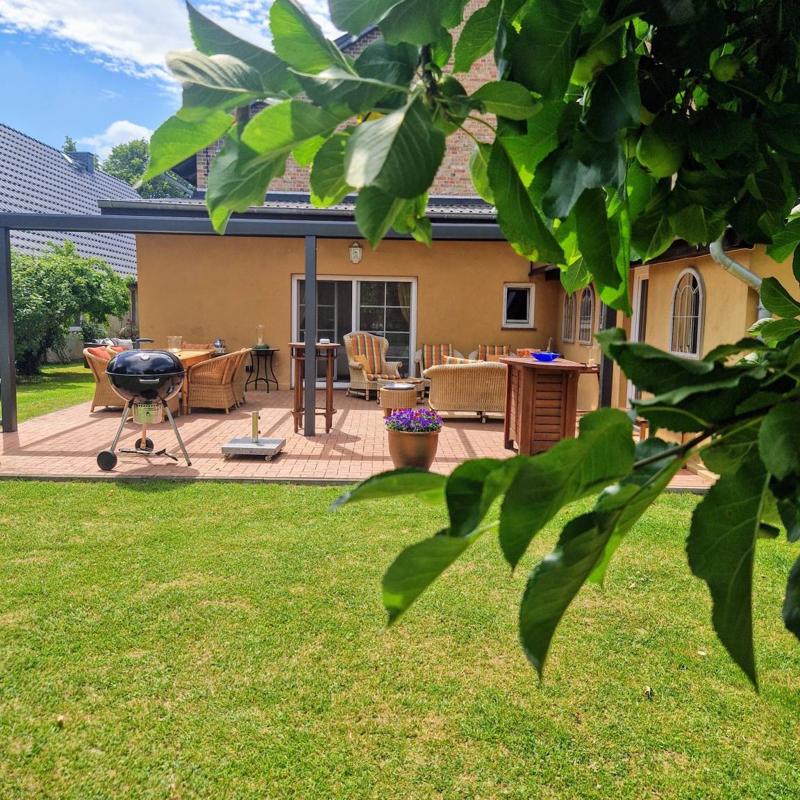 85 M² Ferienwohnung ∙ 2 Schlafzimmer ∙ 4 Gäste - Perleberg