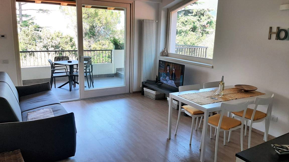 60 M² Appartamento Vacanza ∙ 1 Camera Da Letto ∙ 4 Ospiti - Malcesine