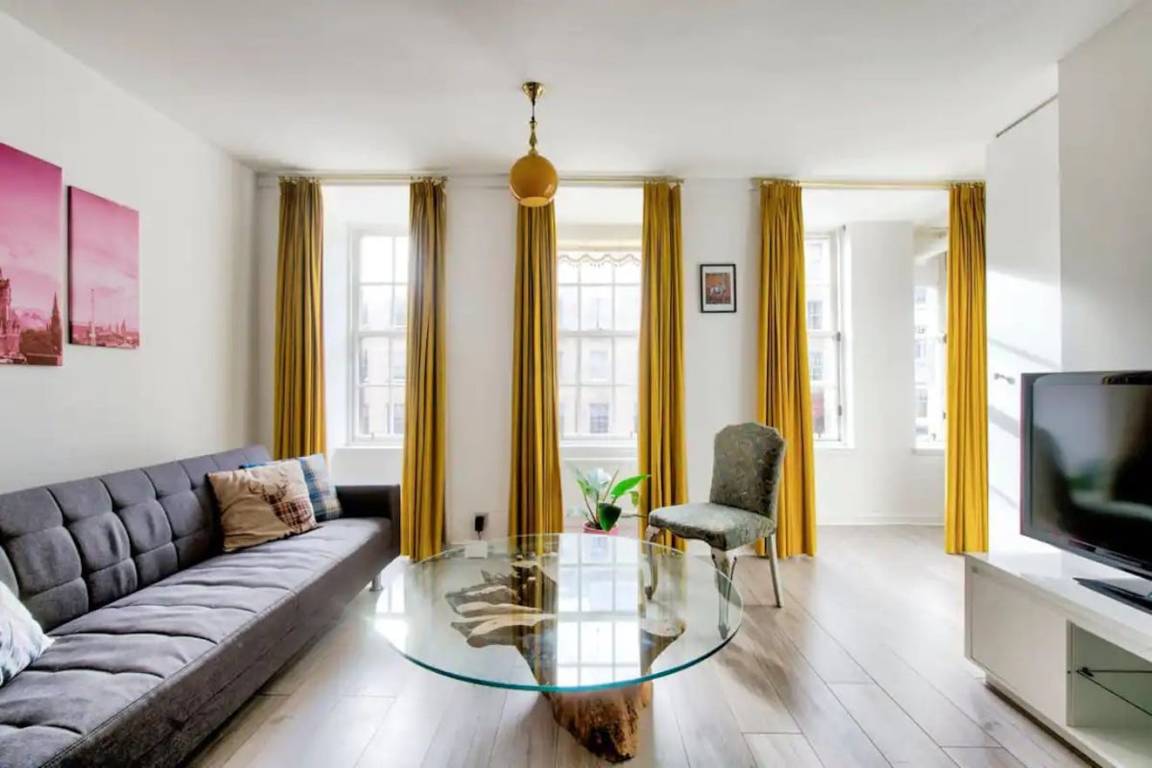 58 M² Apartment ∙ 1 Bedroom ∙ 2 Guests - Leith