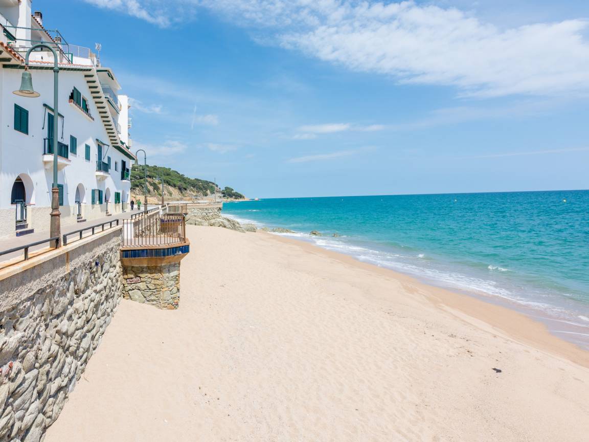 180 M² Cottage ∙ 5 Chambres ∙ 10 Personnes - Sant Pol de Mar