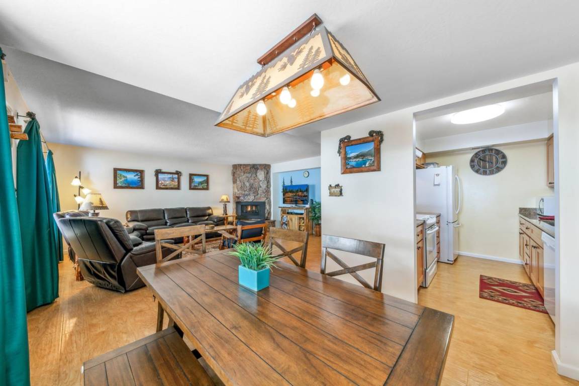 108 M² Condo ∙ 3 Bedrooms ∙ 6 Guests - South Lake Tahoe, CA