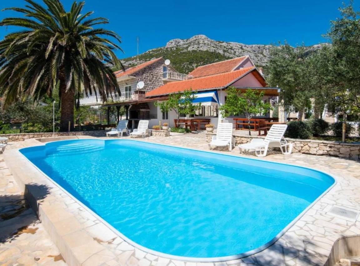 35 M² Huis ∙ 1 Slaapkamer ∙ 2 Gasten - Makarska Riviera