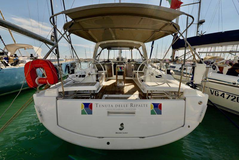 12 M² Houseboat ∙ 2 Bedrooms ∙ 4 Guests - Cecina