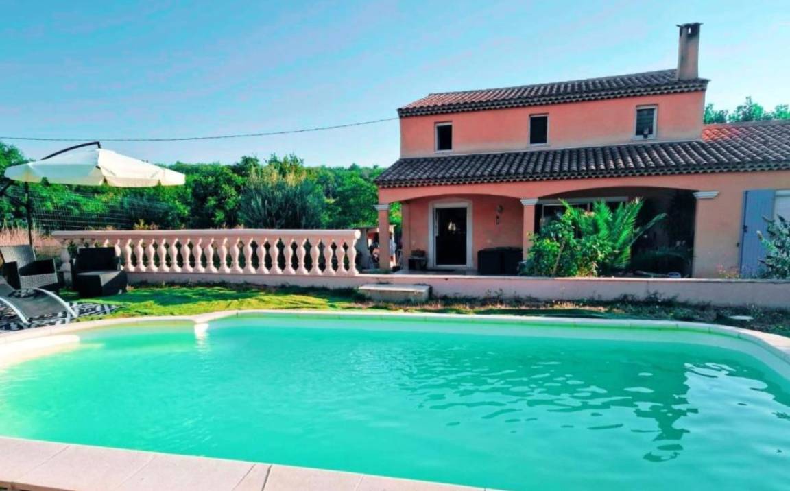185 M² Bed & Breakfast ∙ 1 Schlafzimmer ∙ 2 Gäste - Aups