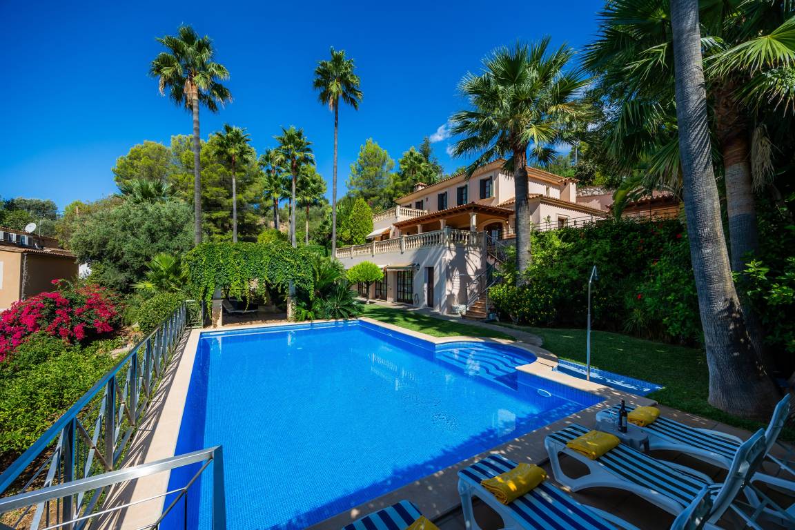 550 M² Chalet ∙ 4 Habitaciones ∙ 8 Huéspedes - Sóller