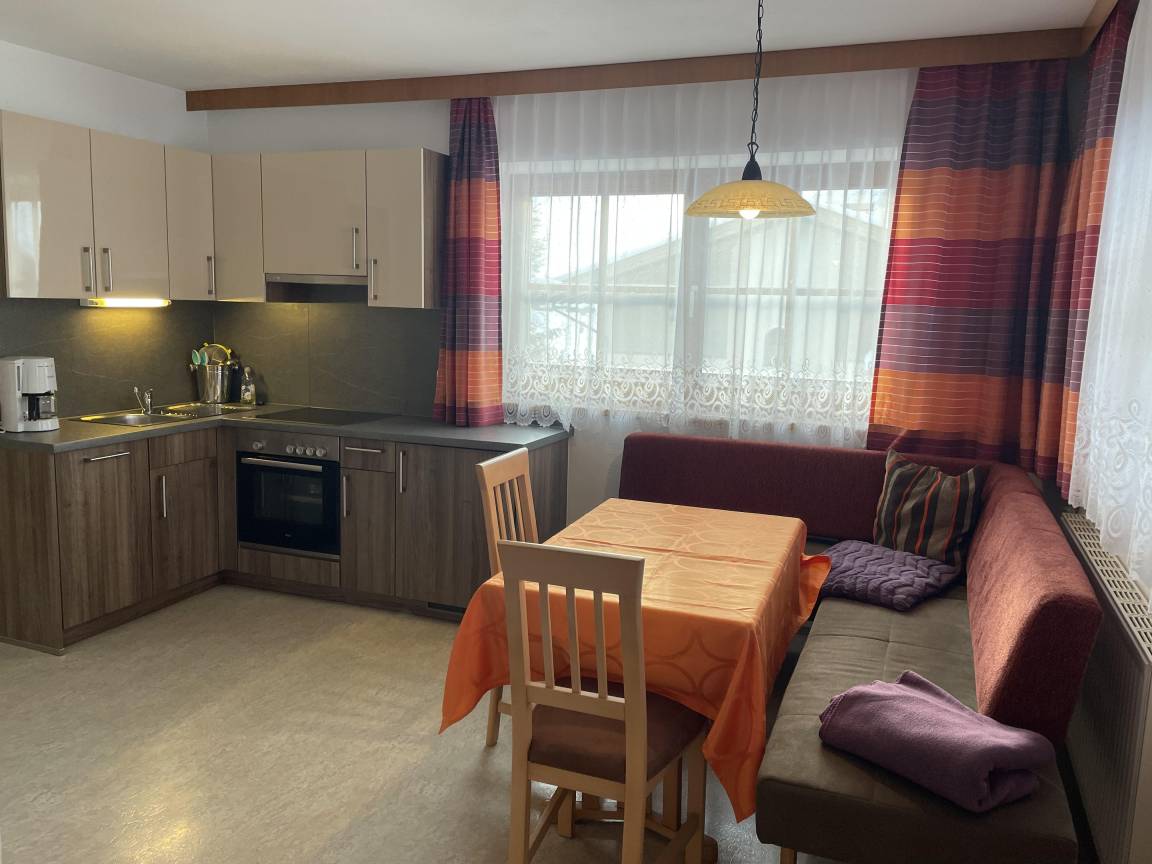 54 M² Ferienwohnung ∙ 2 Schlafzimmer ∙ 5 Gäste - Hochfilzen