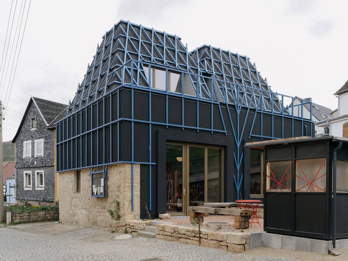 120 M² House ∙ 2 Bedrooms ∙ 6 Guests - Jena