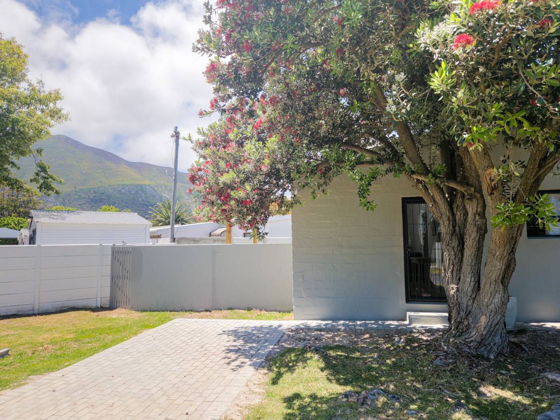50 M² House ∙ 3 Bedrooms ∙ 4 Guests - Onrus
