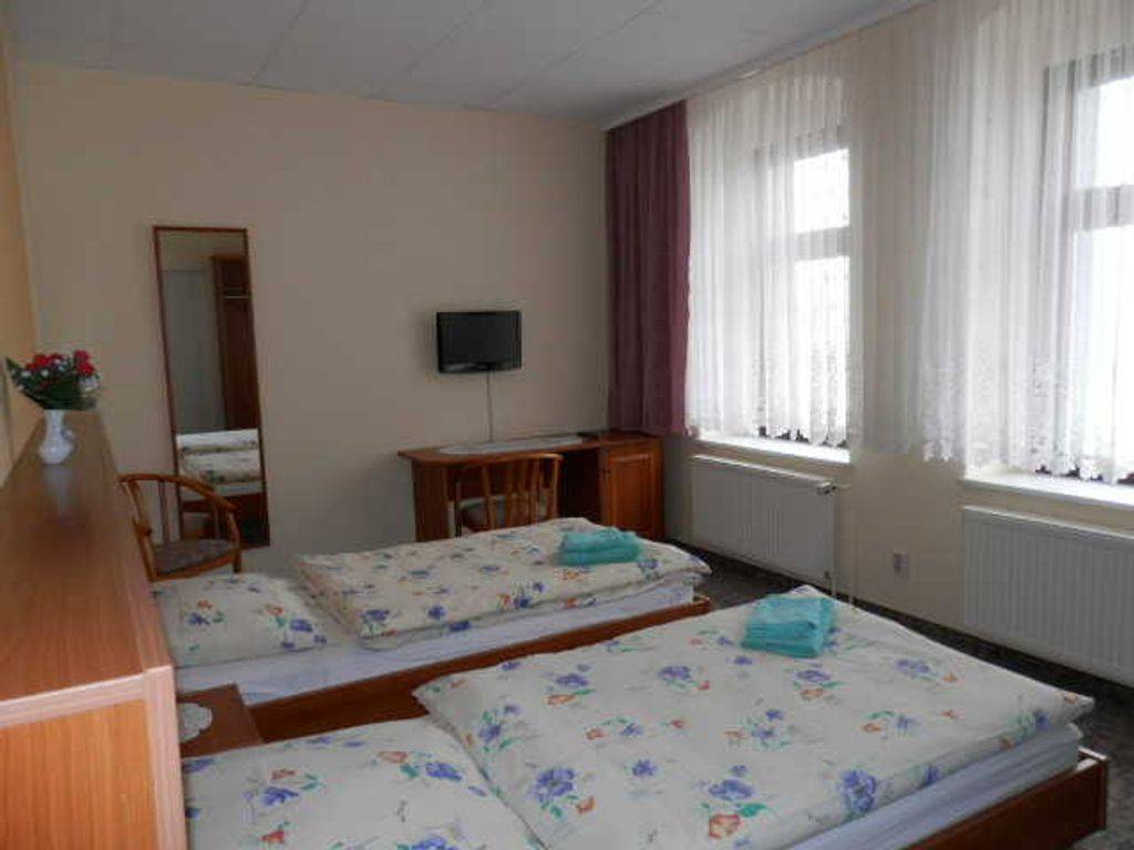 17 M² Private Room ∙ 1 Bedroom ∙ 2 Guests - Sangerhausen