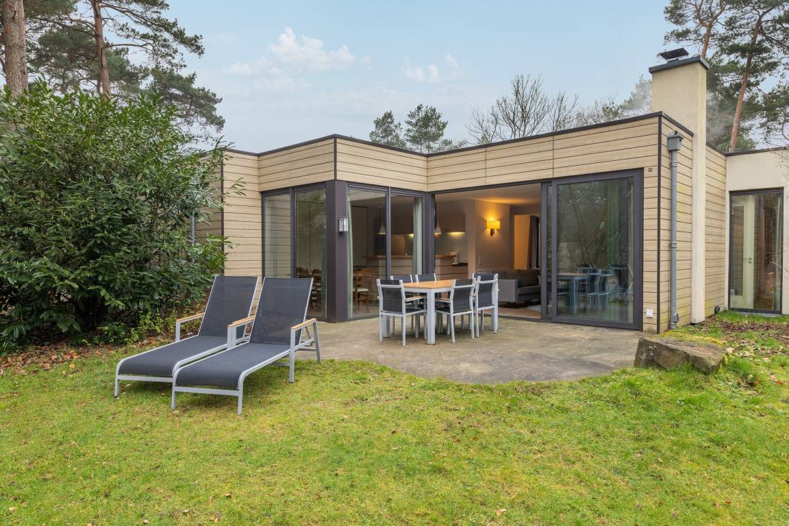 Cottage ∙ 3 Slaapkamers ∙ 6 Gasten - Eindhoven